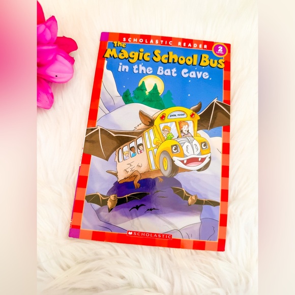 Scholastic | Toys | 25 The Magic School Bus In The Bat Cave Easy Reader ...